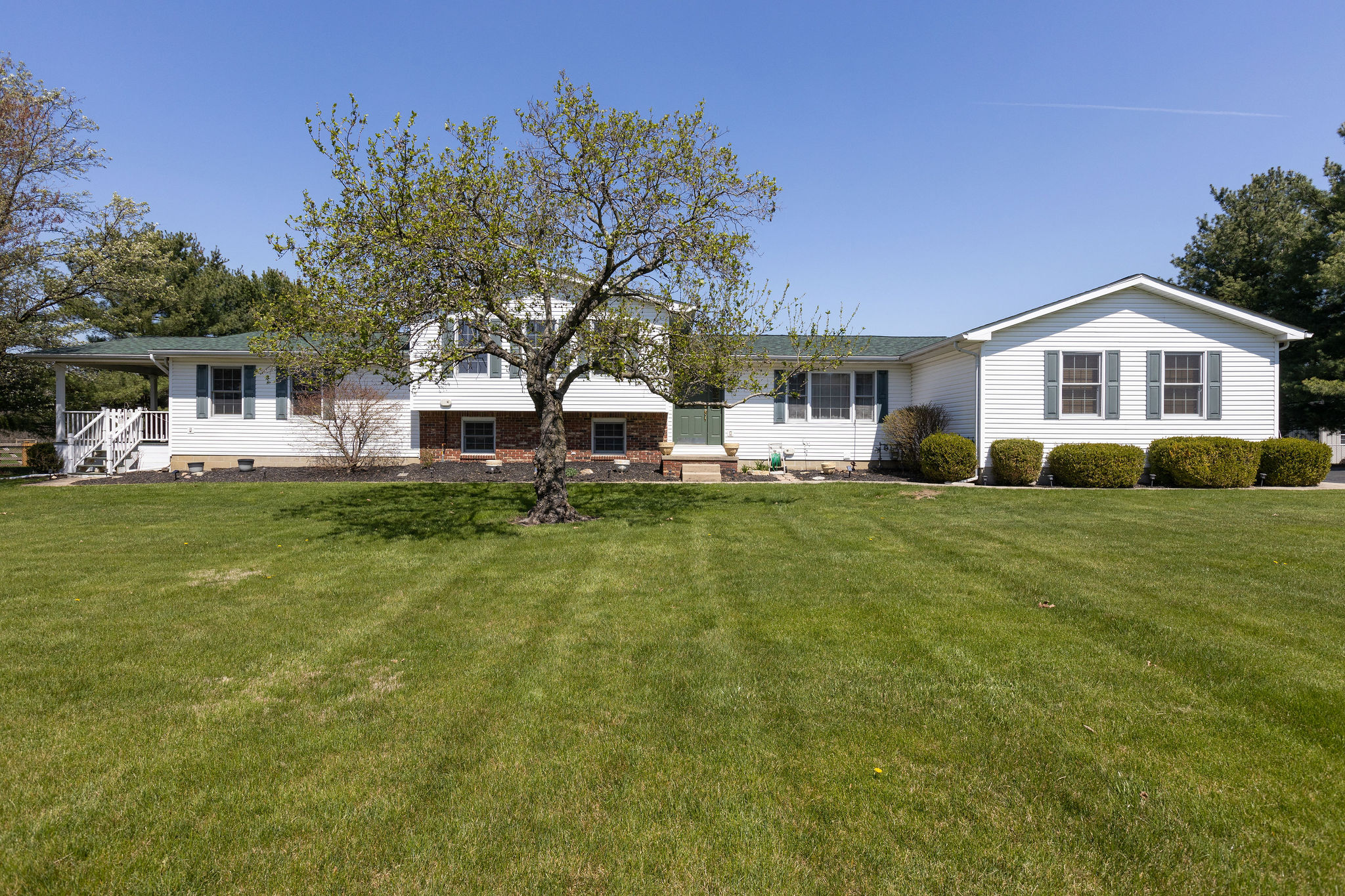 H Real Estate – Your New Home Partner